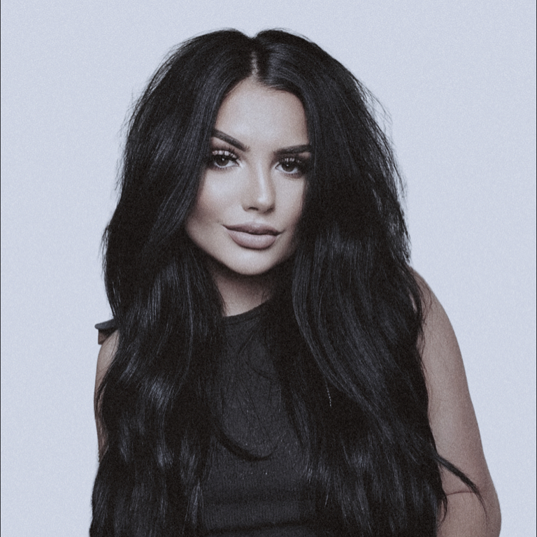 ADDISON CROFT - Instabio | Link in bio